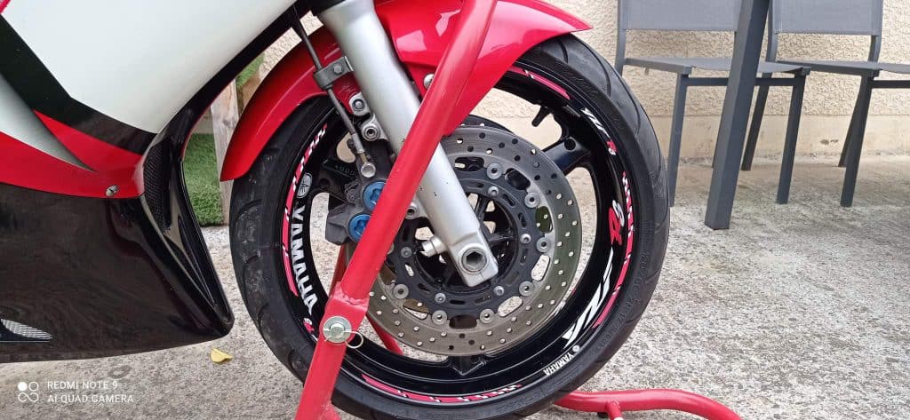 Yamaha R6 Wheel Stickers - Complete Decal Kit for both wheels