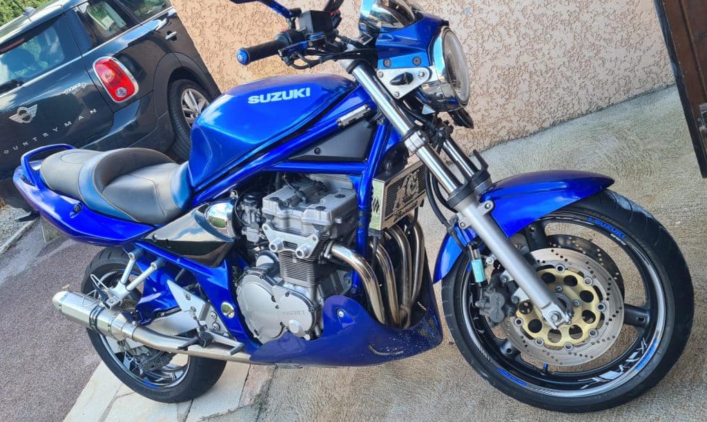 Suzuki Bandit 600 Wheel Stickers - Motorcycle Wheel Decal Kit